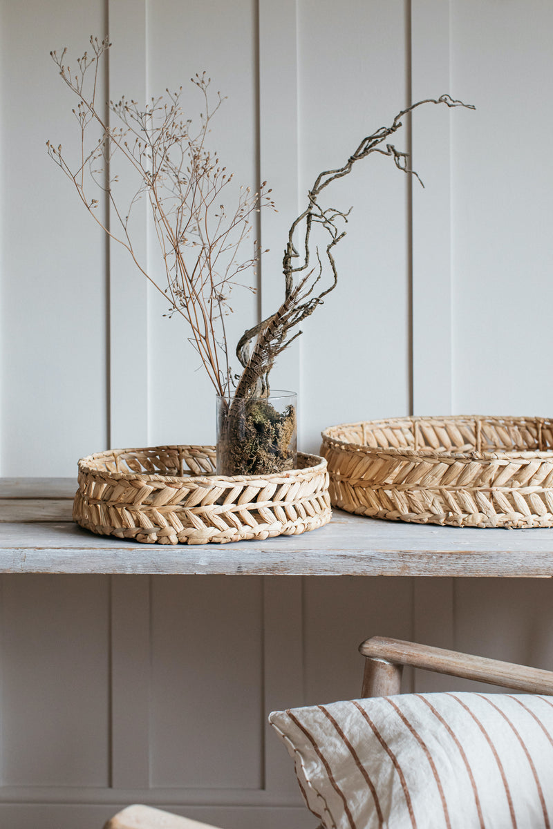 Venlig Round Water Hyacinth Tray Set of 2 – Morgan Wright Wholesale